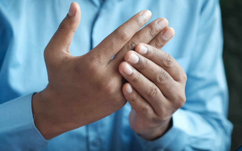 If You Notice Swelling in Your Fingers, Get Your Kidneys Checked – Foroveta
