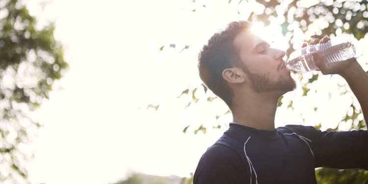 The Side Effects of Drinking Too Much Water – Foroveta